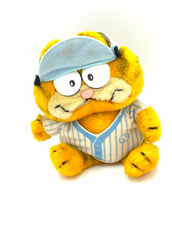 Gorgeous Collectible and Vintage Garfield is Playing Baseball | Etsy
