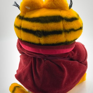 Gorgeous Collectible and Vintage Garfield Stuffed Animal With Red Robe ...