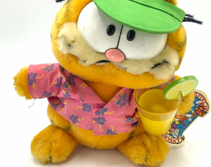 Gorgeous Collectible and Vintage Garfield is Drinking, Hat,nwt, Stuff ...
