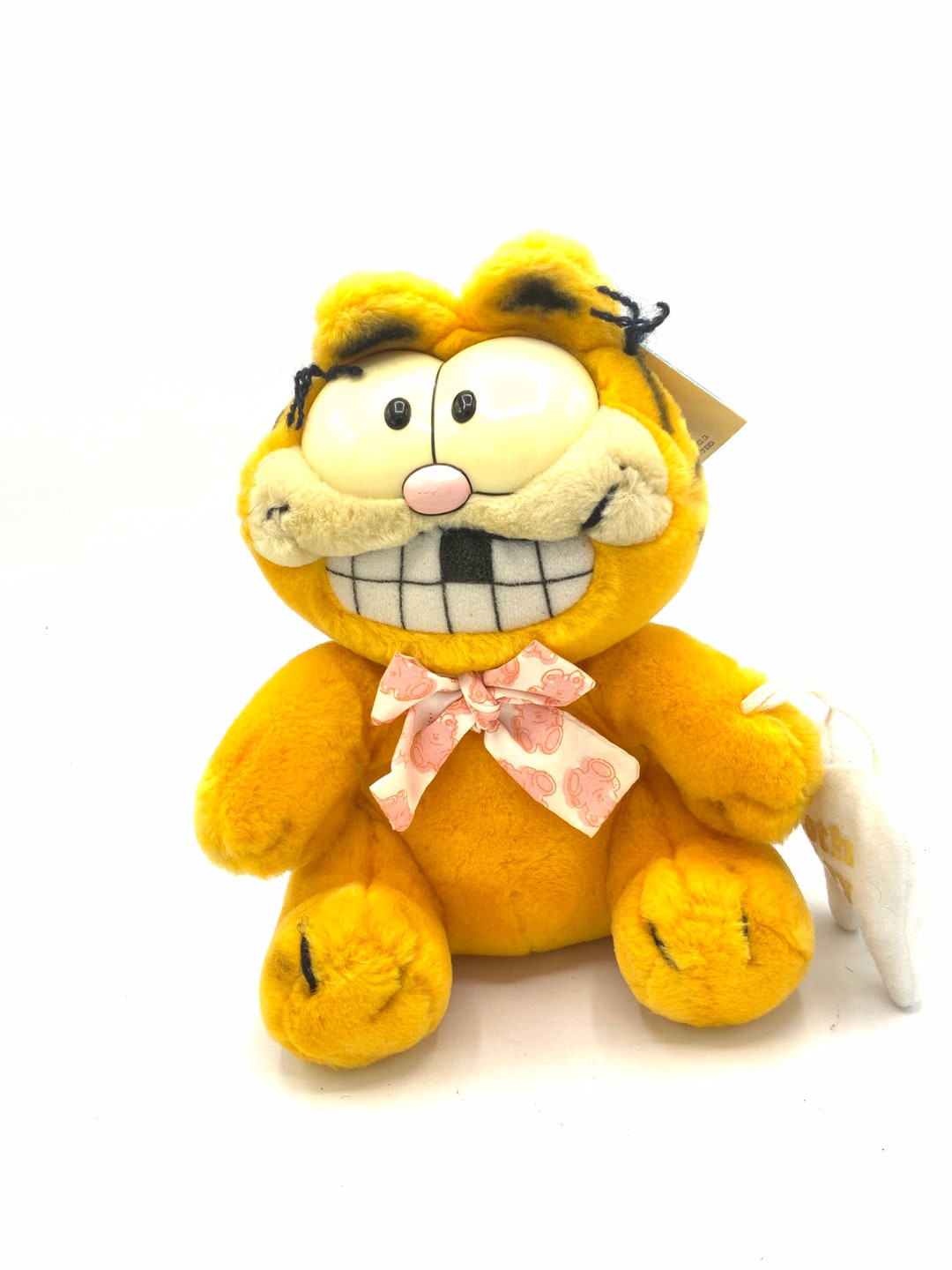Gorgeous Collectible and Vintage Stuffed Garfield’s First Missing Tooth ...