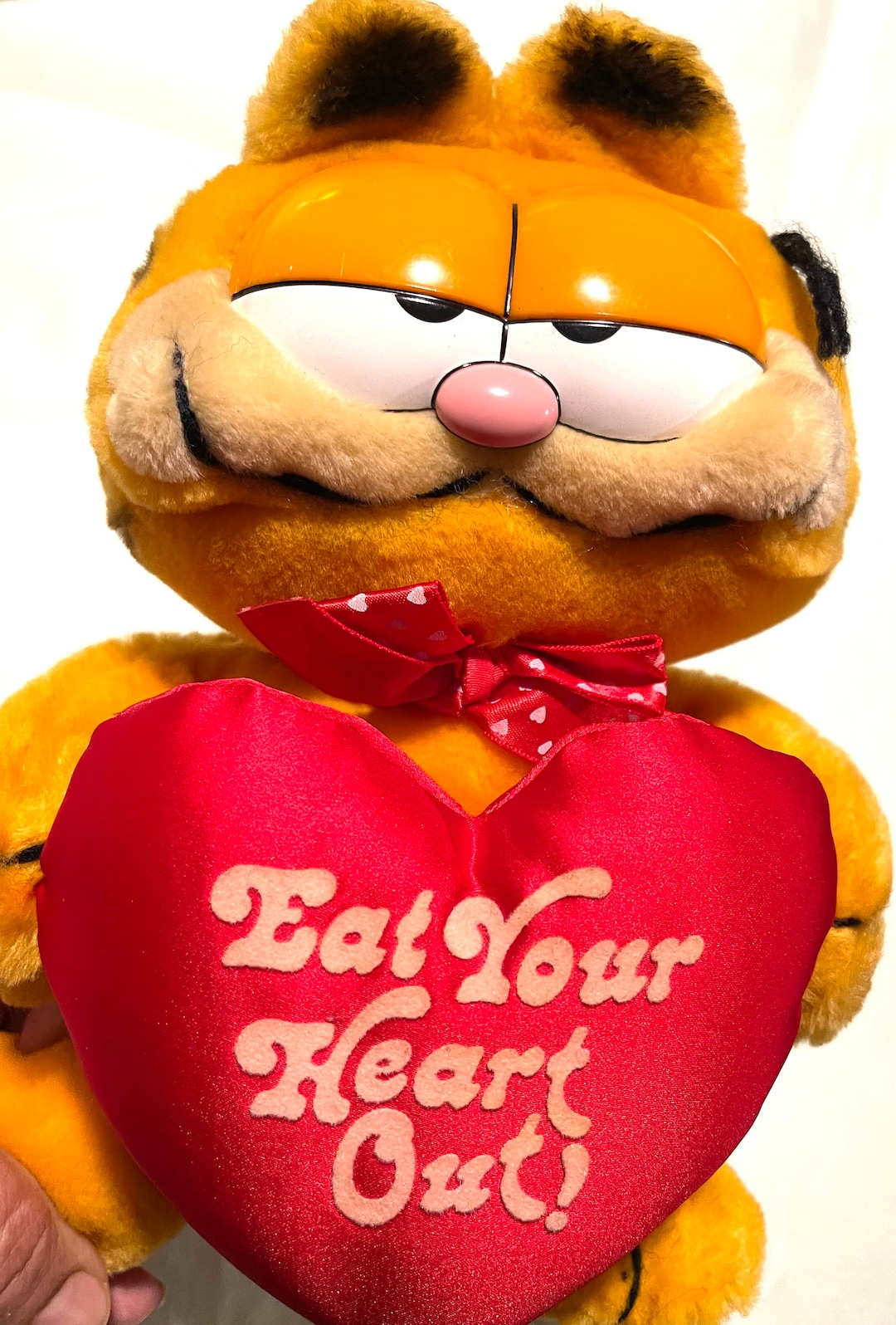 Gorgeous Collectible and Vintage Garfield Eat Your Heart Out!, Stuffed ...