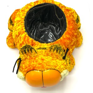 Gorgeous Collectible and Vintage Garfield Stuffed and Planter, Flower ...