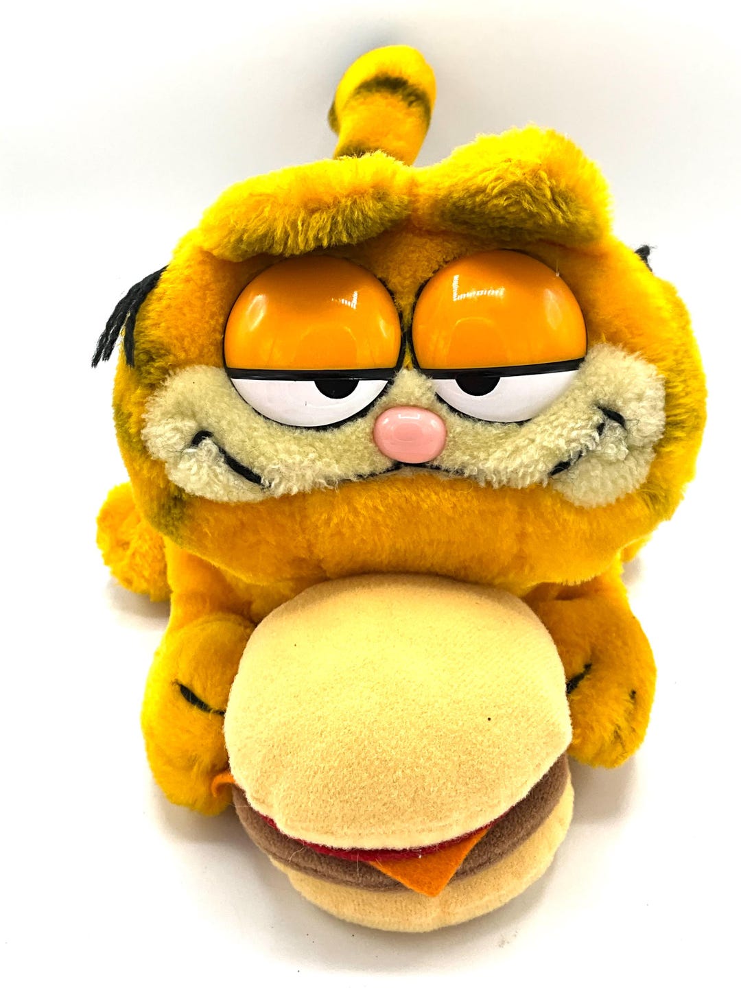 Gorgeous Collectible and Vintage Garfield Stuffed Animal With a ...
