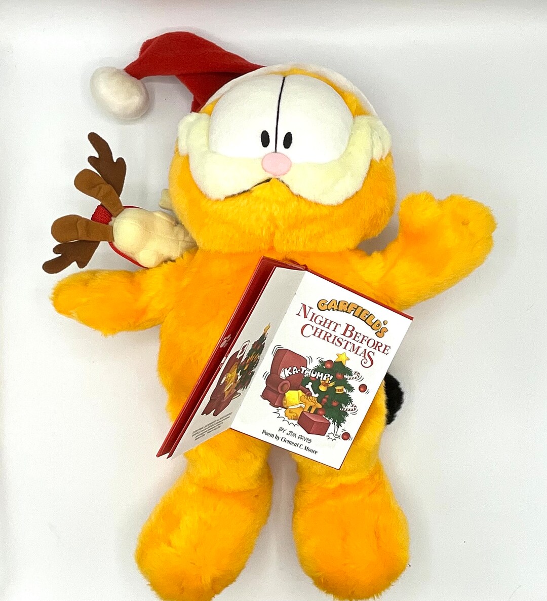 Gorgeous Collectible and Vintage Garfield Stuffed With Odie Animal ...