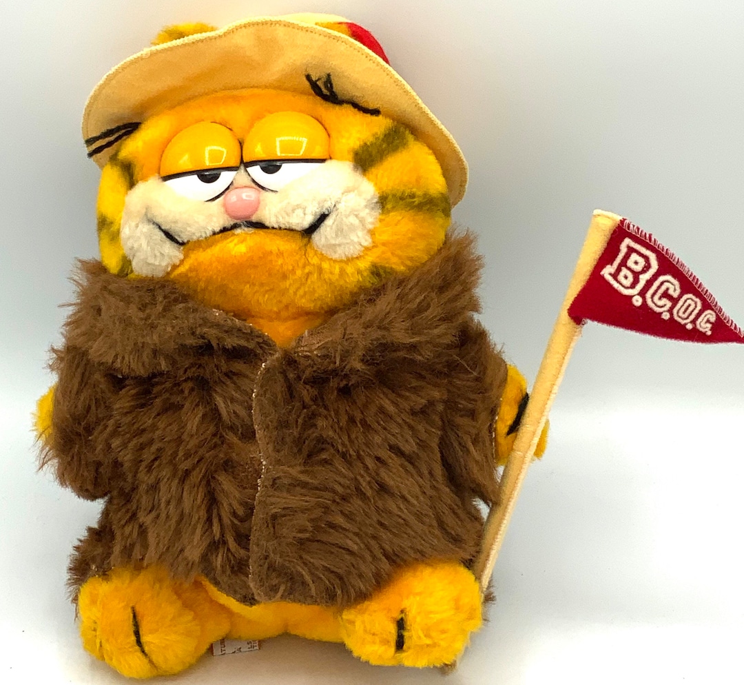 Gorgeous Collectible Vintage Stuff Garfield With Coat and Flag and Hot ...