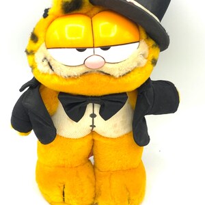Gorgeous Collectible and Vintage Garfield Stuffed Animal as Putting on ...
