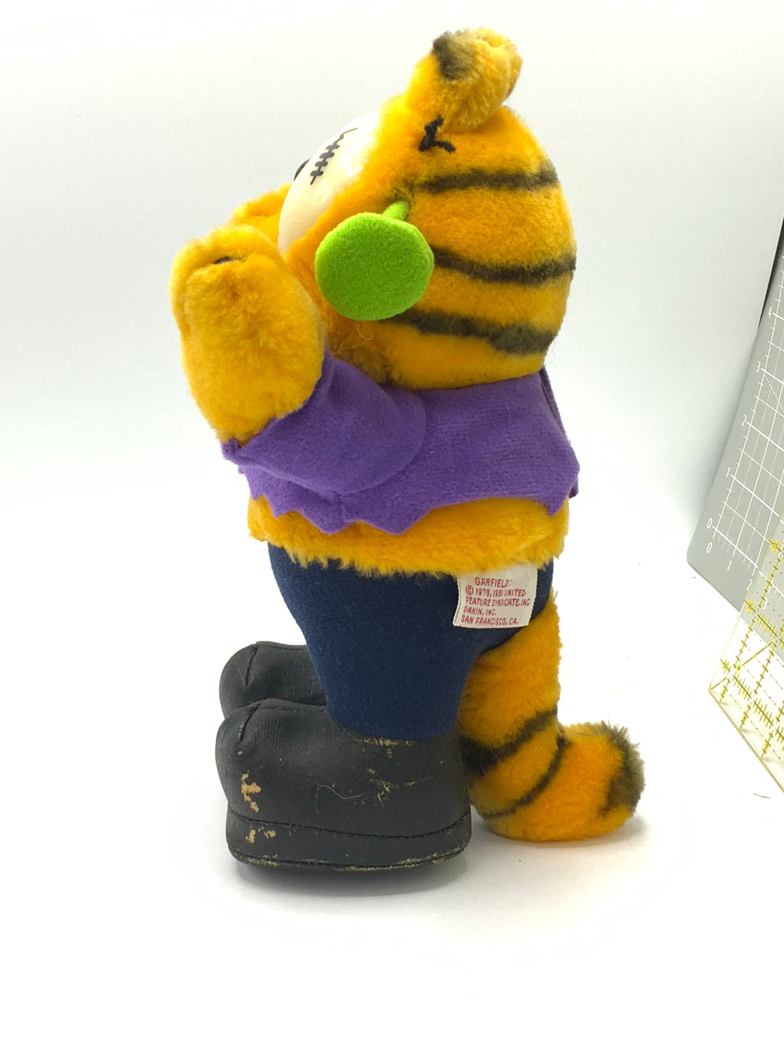 Gorgeous Collectible and Vintage Garfield as Frank, Dakin, Let’s Be ...