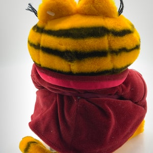Gorgeous Collectible and Vintage Garfield Stuffed Animal With Red Robe ...