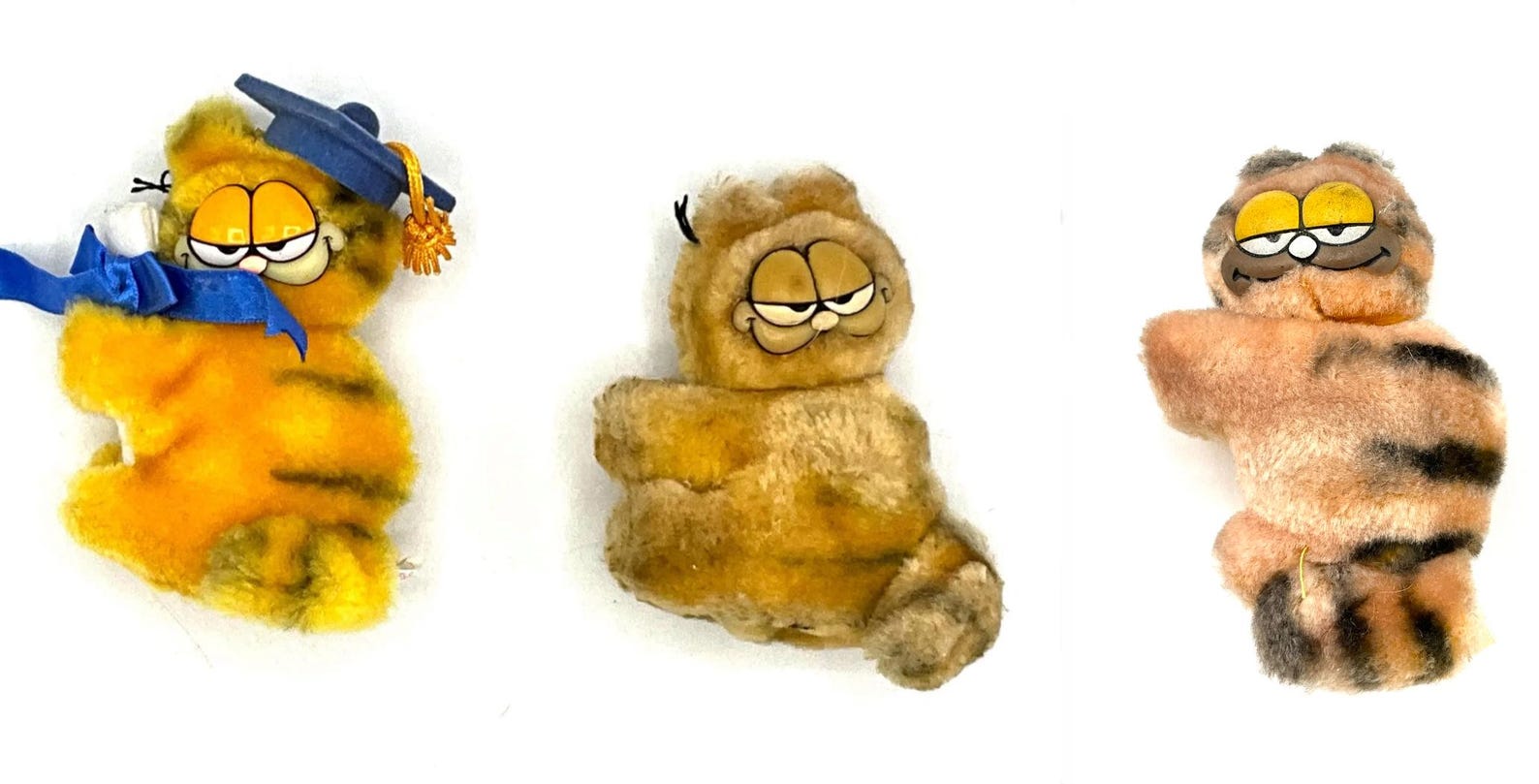 Gorgeous Collectible and Vintage Plush Pencil Clip Garfield, Graduated ...