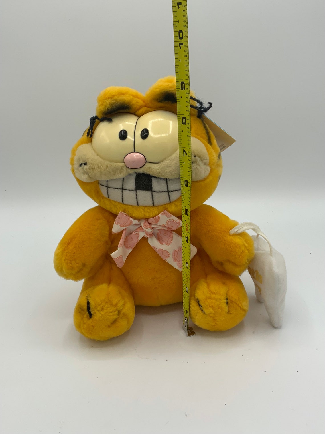Gorgeous Collectible And Vintage Stuffed Garfields First Etsy