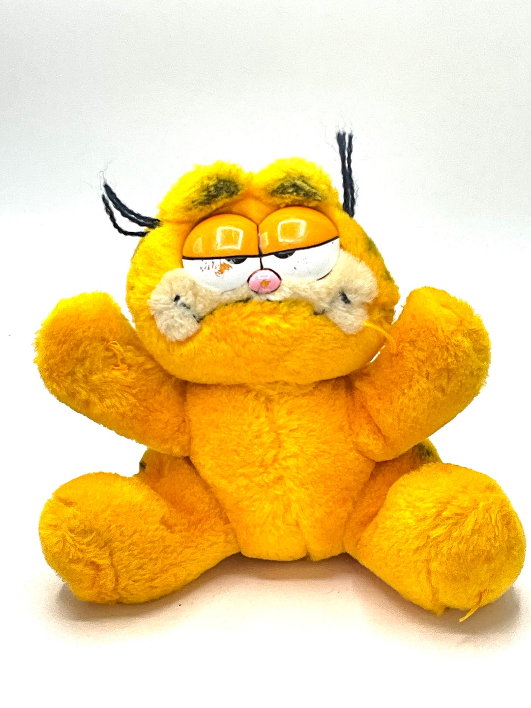 Gorgeous Collectible and Vintage Garfield Stuffed Animal - Etsy