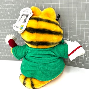 Gorgeous Collectible and Vintage Garfield Green Bathrobe NWT, Stuff ...