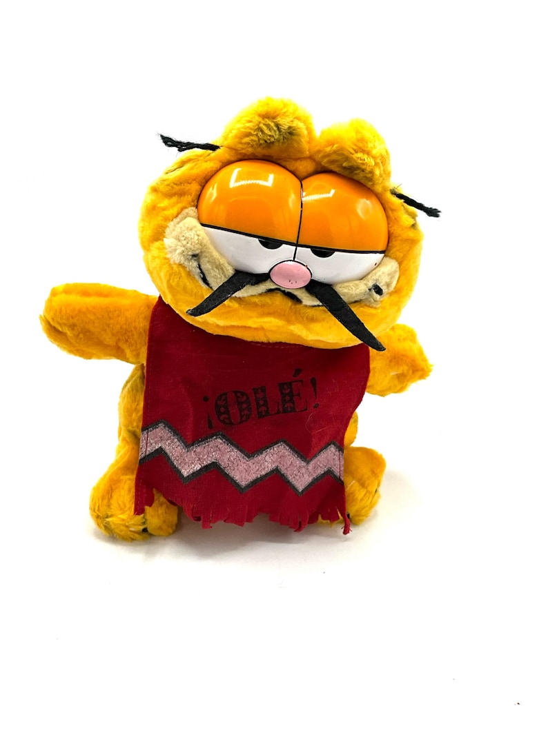 Gorgeous Collectible and Vintage Garfield as a Mariachi Wit Hat and ...