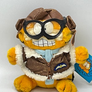 Gorgeous Collectible and Vintage Garfield as Pilot, With Glasses and ...