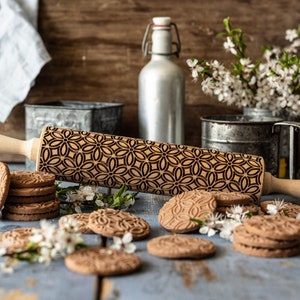 Embossed Rolling Pin, Valentine's Day Gift Gift for Moms Cookie Cutter ...