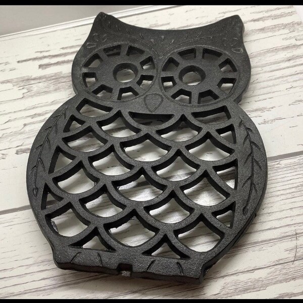 Cast Iron Owl Trivet - Etsy