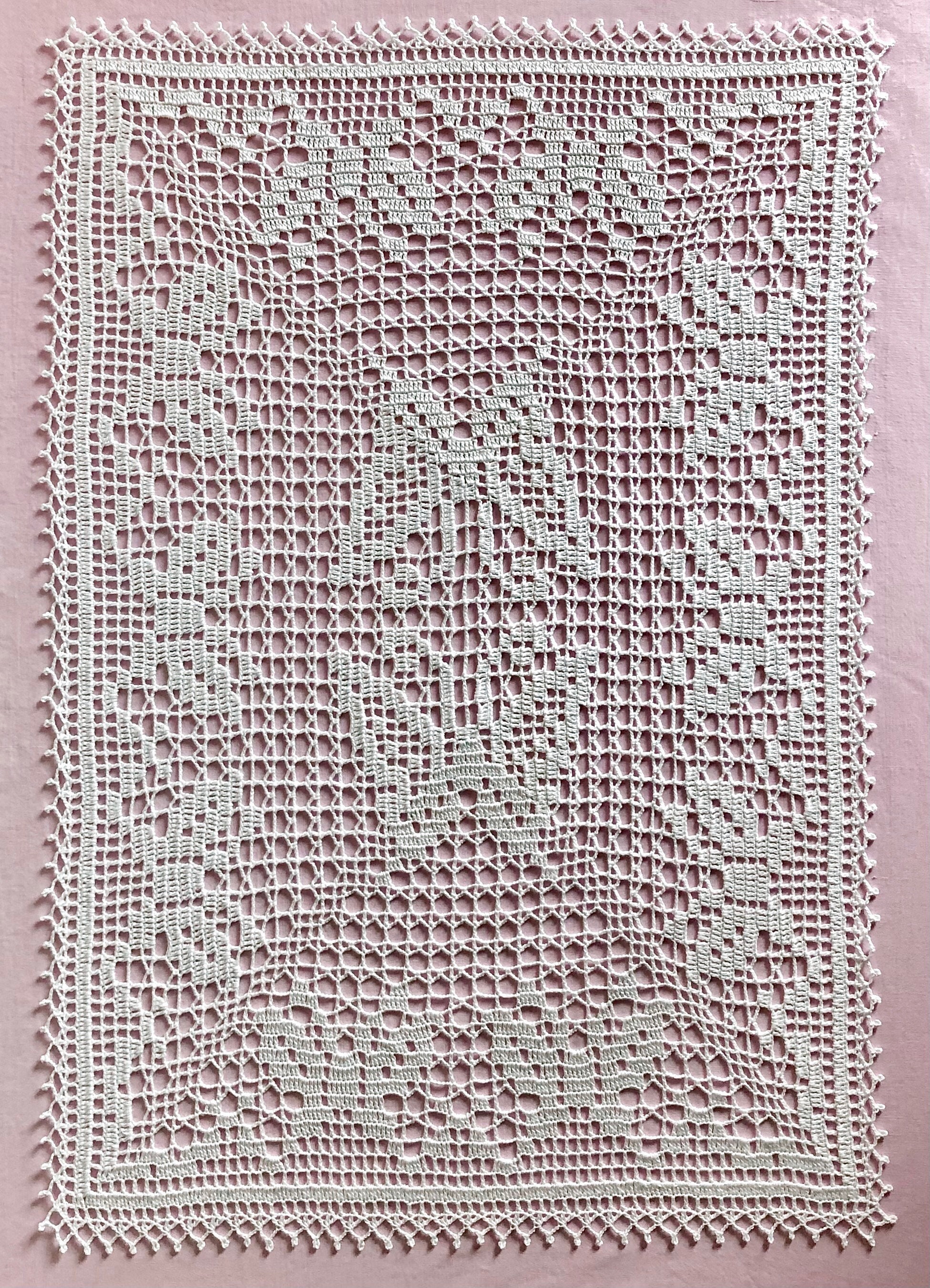 Crochet Home Decor, Crochet Lace Centerpiece, Crochet Coffee Table ...