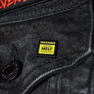 Warning VHS Melt Enamel Pin - Etsy