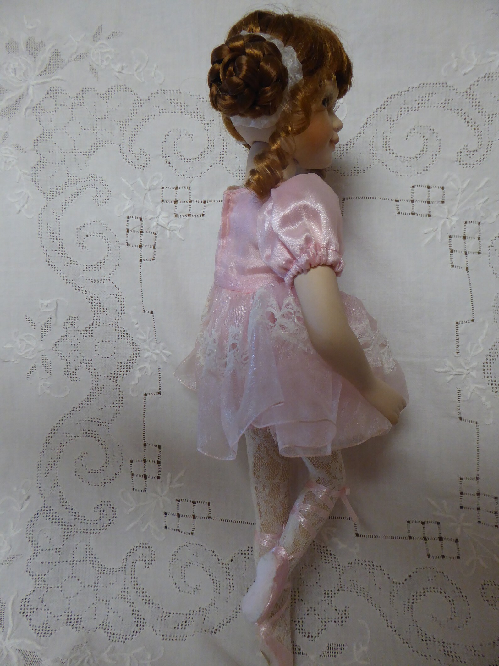 Emerald Doll Collection Rich Imports, Inc. Porcelain 16" Nellie ...