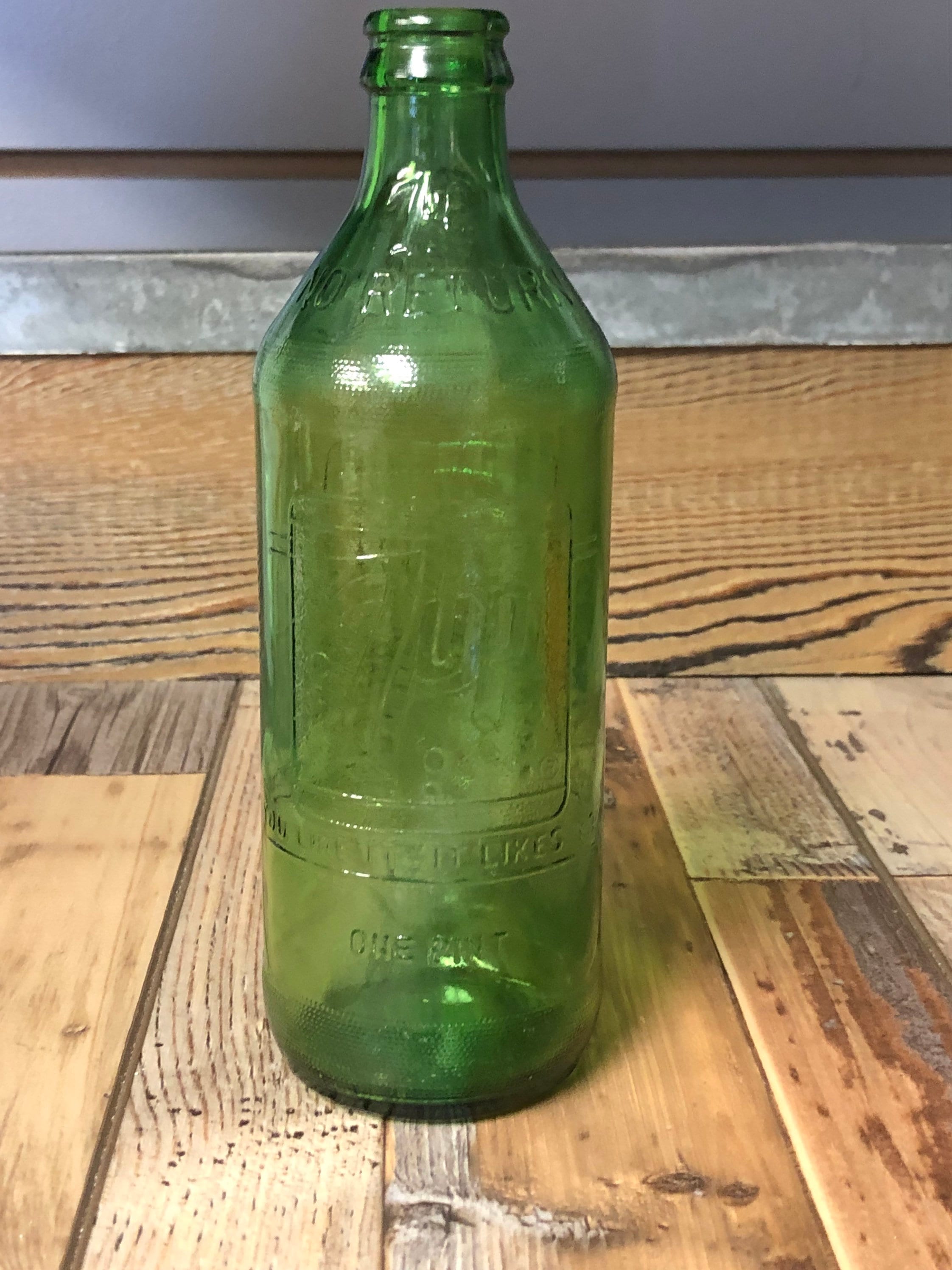 Vintage 1960s 7 up Bottle - Etsy