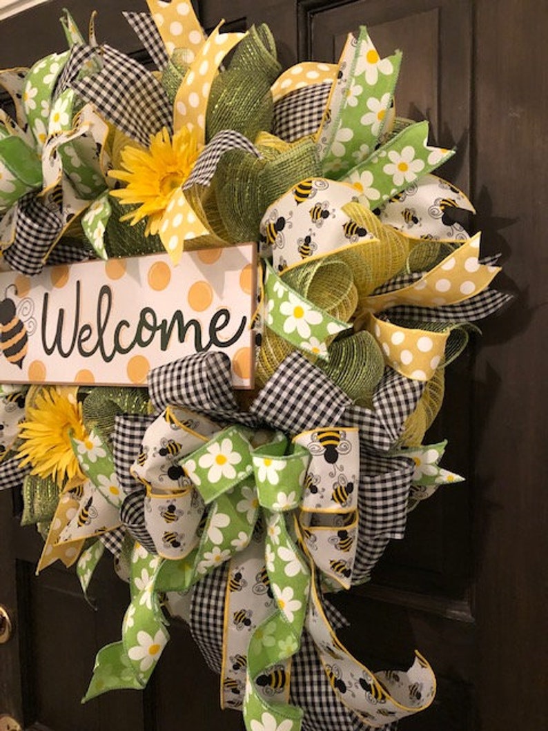 Bumblebee Welcome Deco Mesh Wreath | Etsy