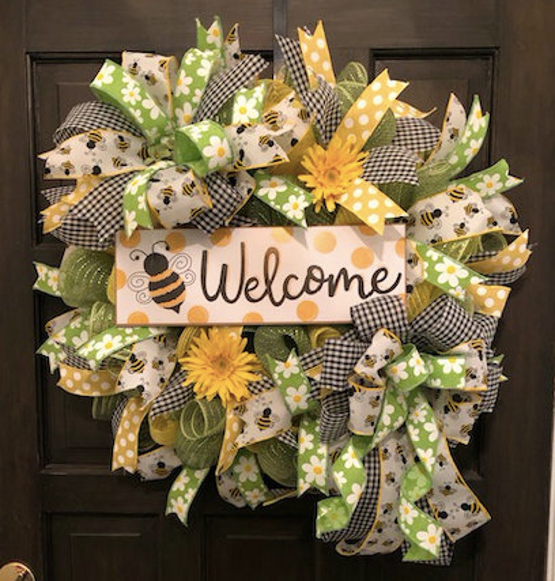 Bumblebee Welcome Deco Mesh Wreath - Etsy