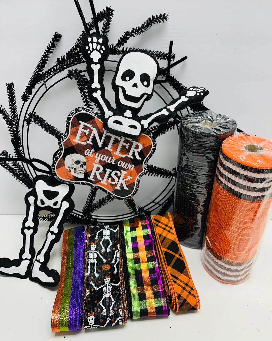 Enter at Your Own Risk Skeleton DIY Wreath Kit - Etsy
