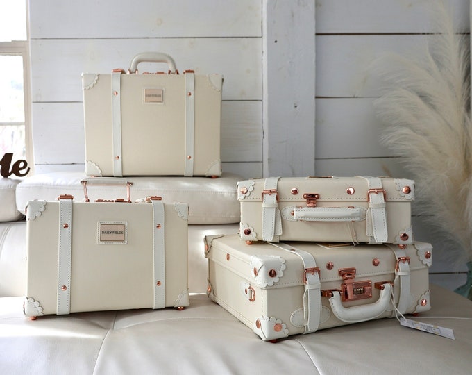 Personalized Wedding Keepsake Box. Wedding Petite Trunk. Keepsake ...