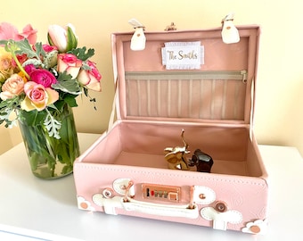 Personalized Wedding Keepsake Box. Wedding Petite Trunk. Keepsake ...