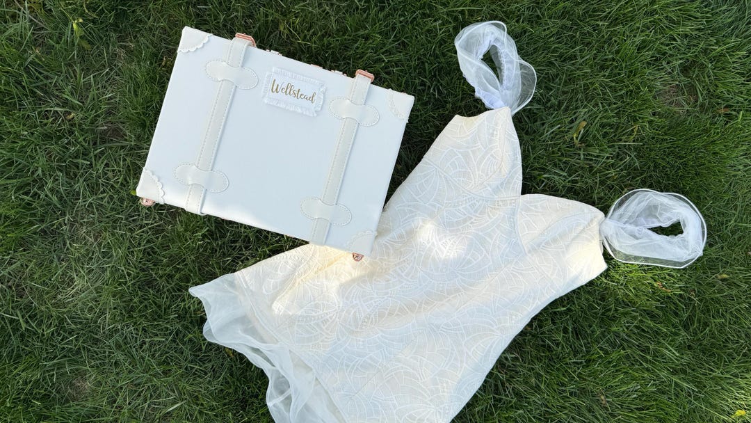 Wedding Dress Keepsake Box. Xgrande & Xxgrande Size. Designed in Spain ...