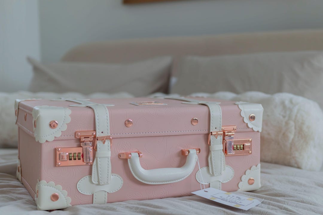 Xlarge Storage / Wedding Dress Keepsake Box. Designed in Spain. by ...