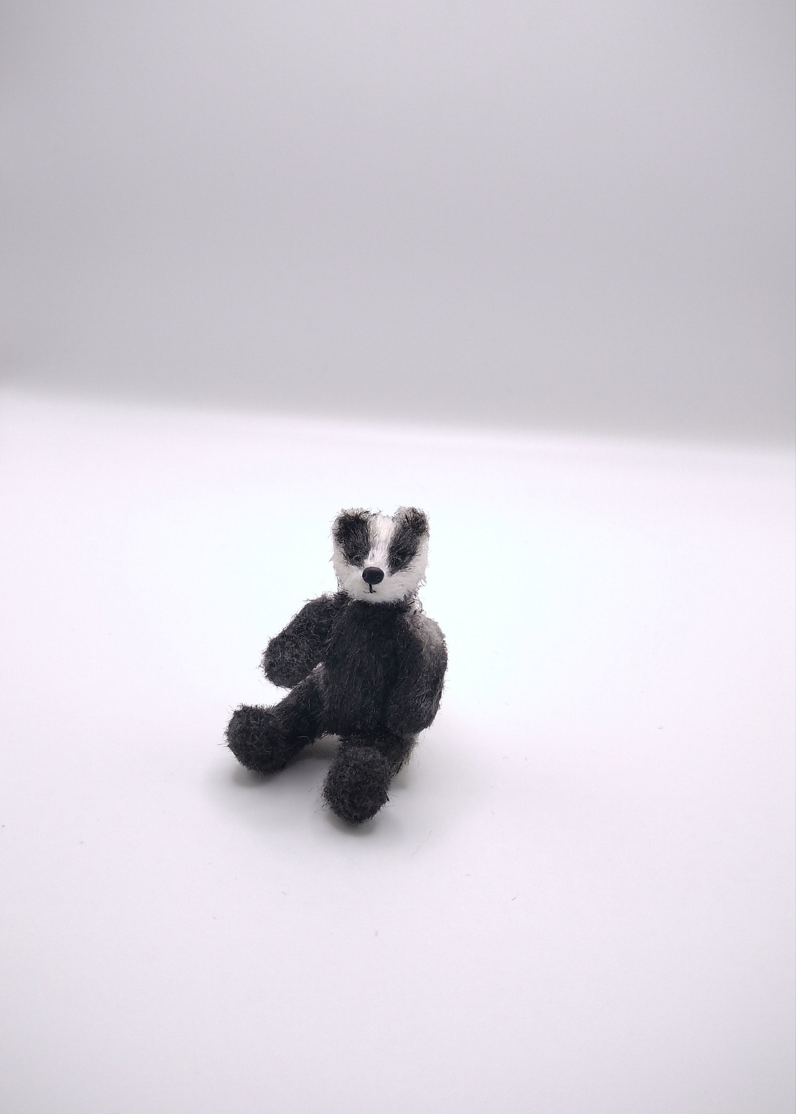 Miniature Badger Crochet Mini Animal Dollhouse Pet Interior Gift for ...