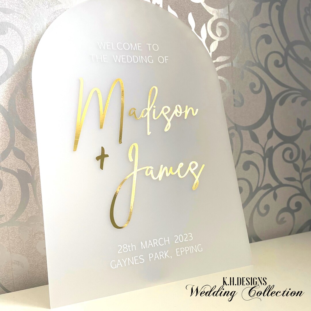 Luxury Acrylic Wedding Welcome Sign - Wedding Signage - Personalised ...