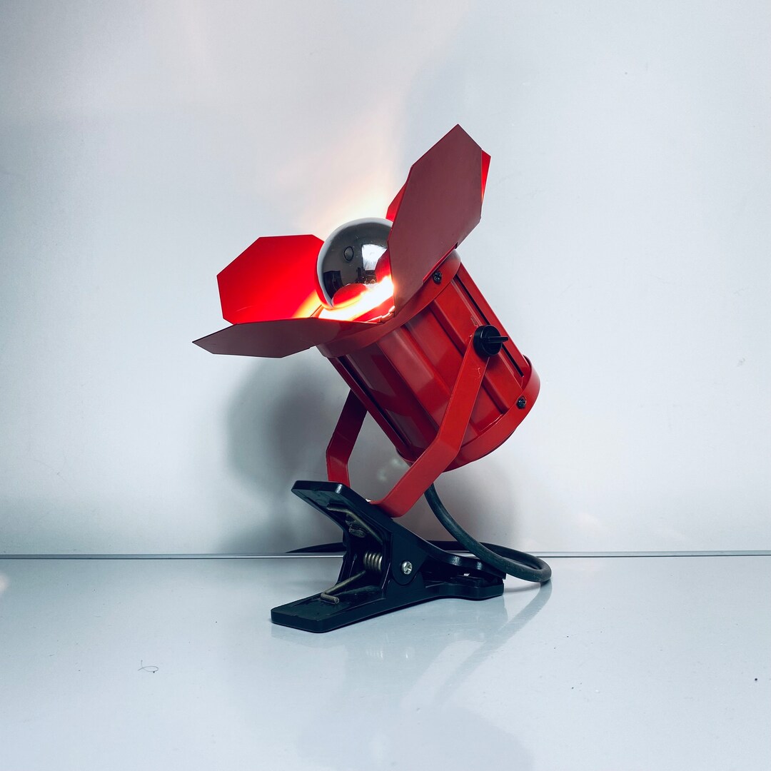 Vintage Reflector Spotlight, 80s Studio Light, Red Clamp Light ...