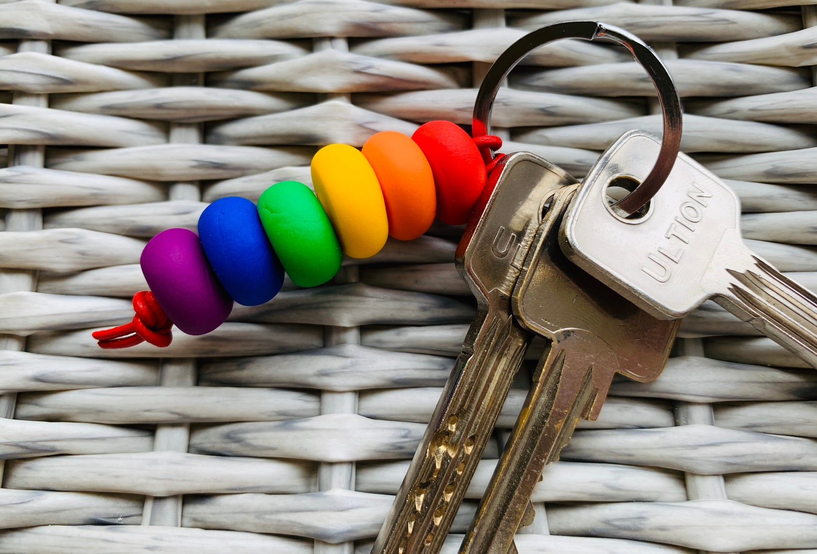 Rainbow Keyring, Rainbow Bead Keychain, Pastel Rainbow, Pride Keychain ...