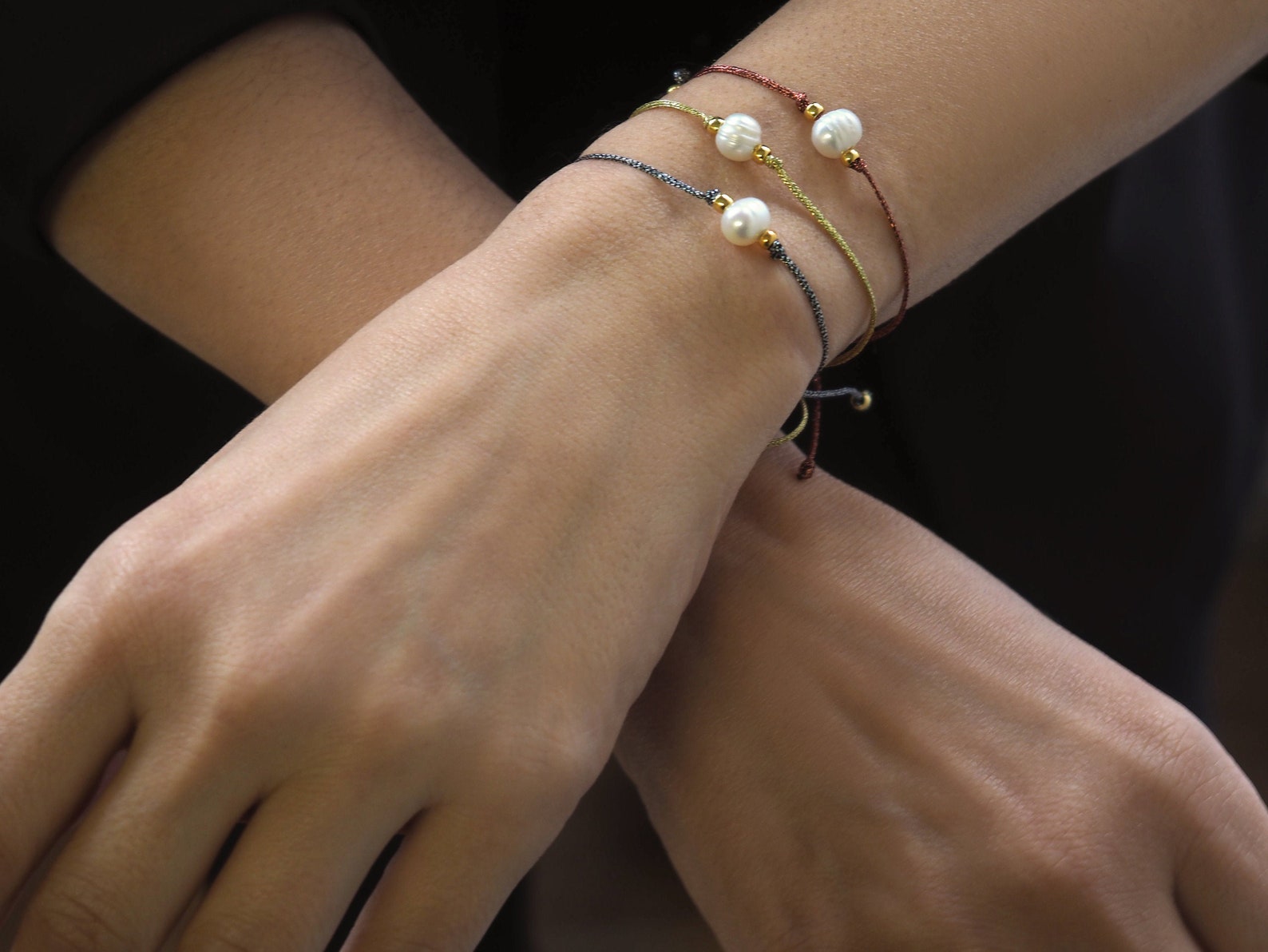 Single pearl bracelet Pearl Thread Brace Bridesmaid gift | Etsy