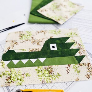 Alligator Quilt Pattern / Crocodile / FPP Quilt Pattern / PDF - Etsy