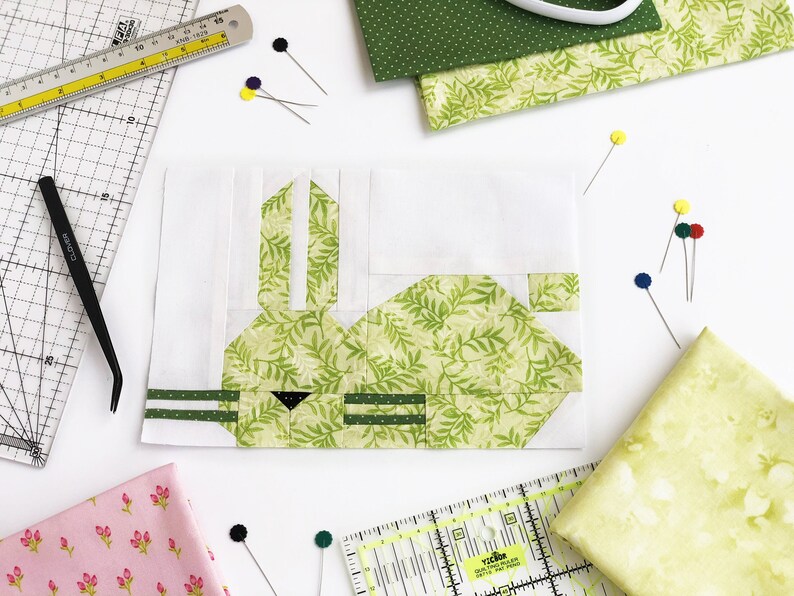 Easter Bunny Quilt / Quilt Pattern / PDF Pattern / Paper - Etsy