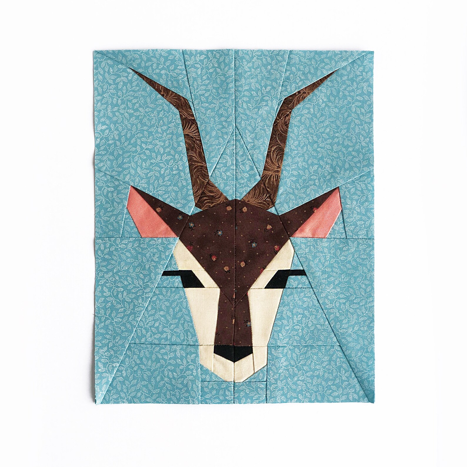 Antelope Quilt Pattern / PDF Pattern / Foundation Paper - Etsy UK