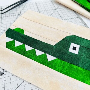 Alligator Quilt Pattern / Crocodile / FPP Quilt Pattern / PDF - Etsy