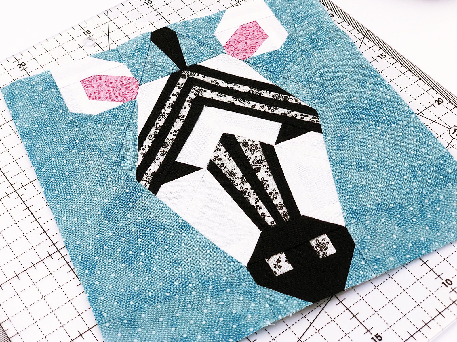 Zebra Quilt Block / PDF Pattern / Animal Faces / African - Etsy