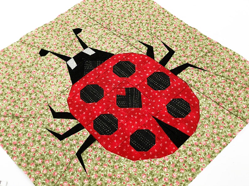 Quilt Block Beetle Ladybug / PDF Pattern / Paper Piecing Quilt | Etsy