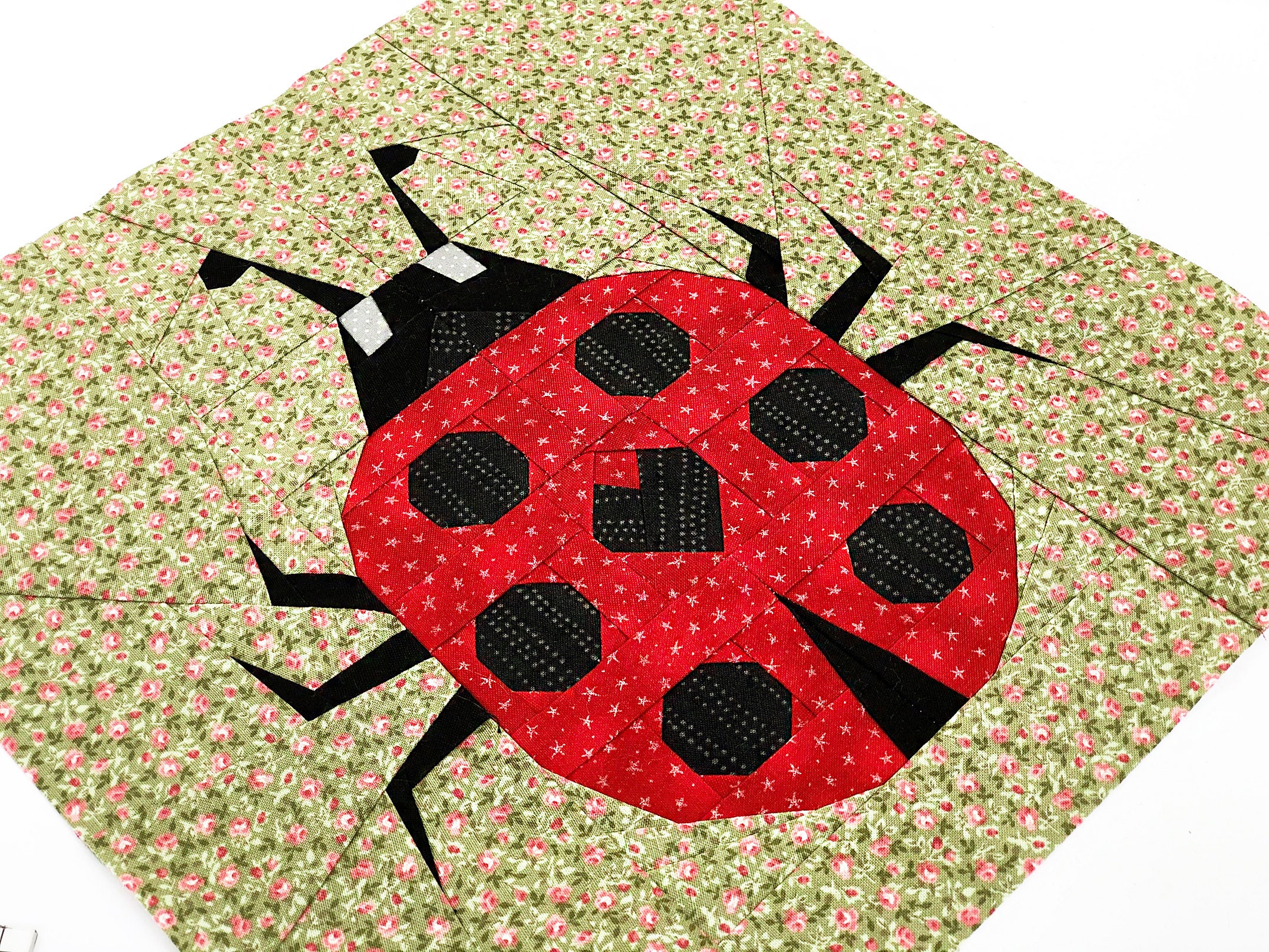 Quilt Block Beetle Ladybug / PDF Pattern / Paper Piecing Quilt | Etsy