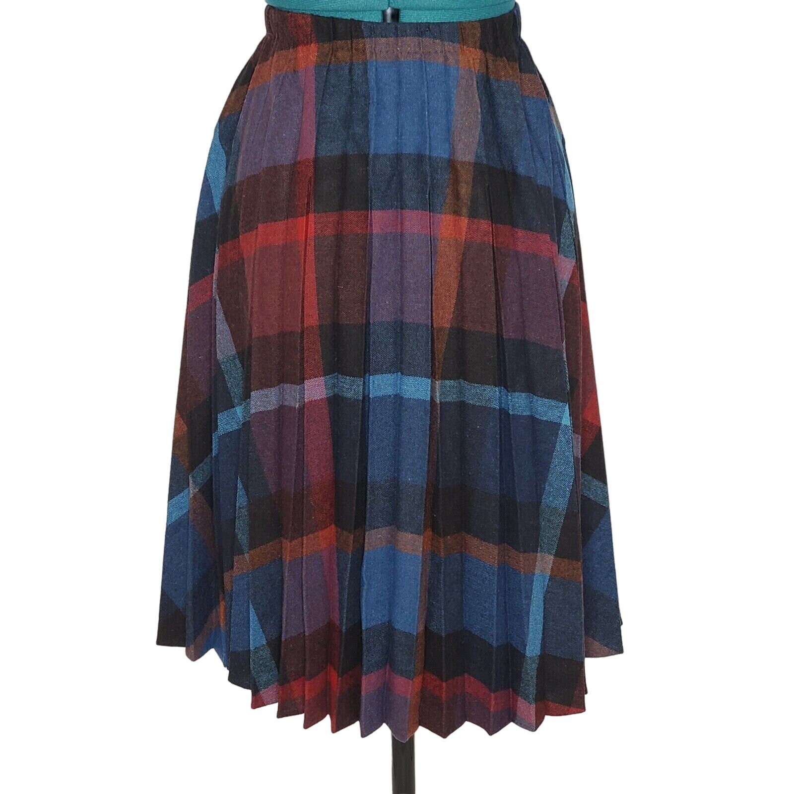 Vintage Pleated Red & Blue Plaid Skirt Knee Length Wool Blend Miss ...