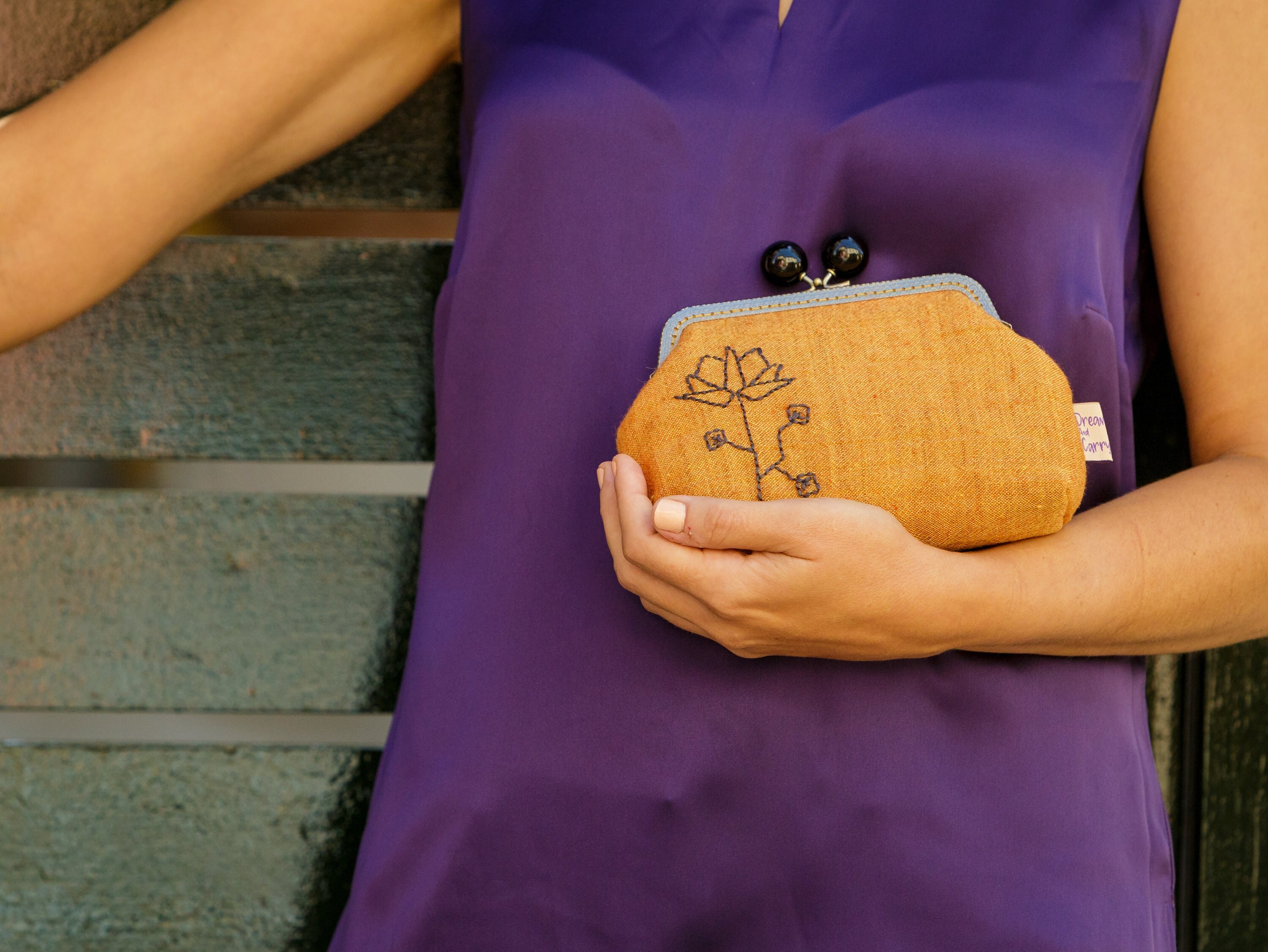 Golden Brown Linen Wallet, Embroidered Small Linen Kiss Lock Purse ...