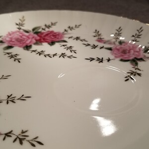 Vintage Yamaka China Lunch, Luncheon, Snake Plate - Scallop Shape With ...