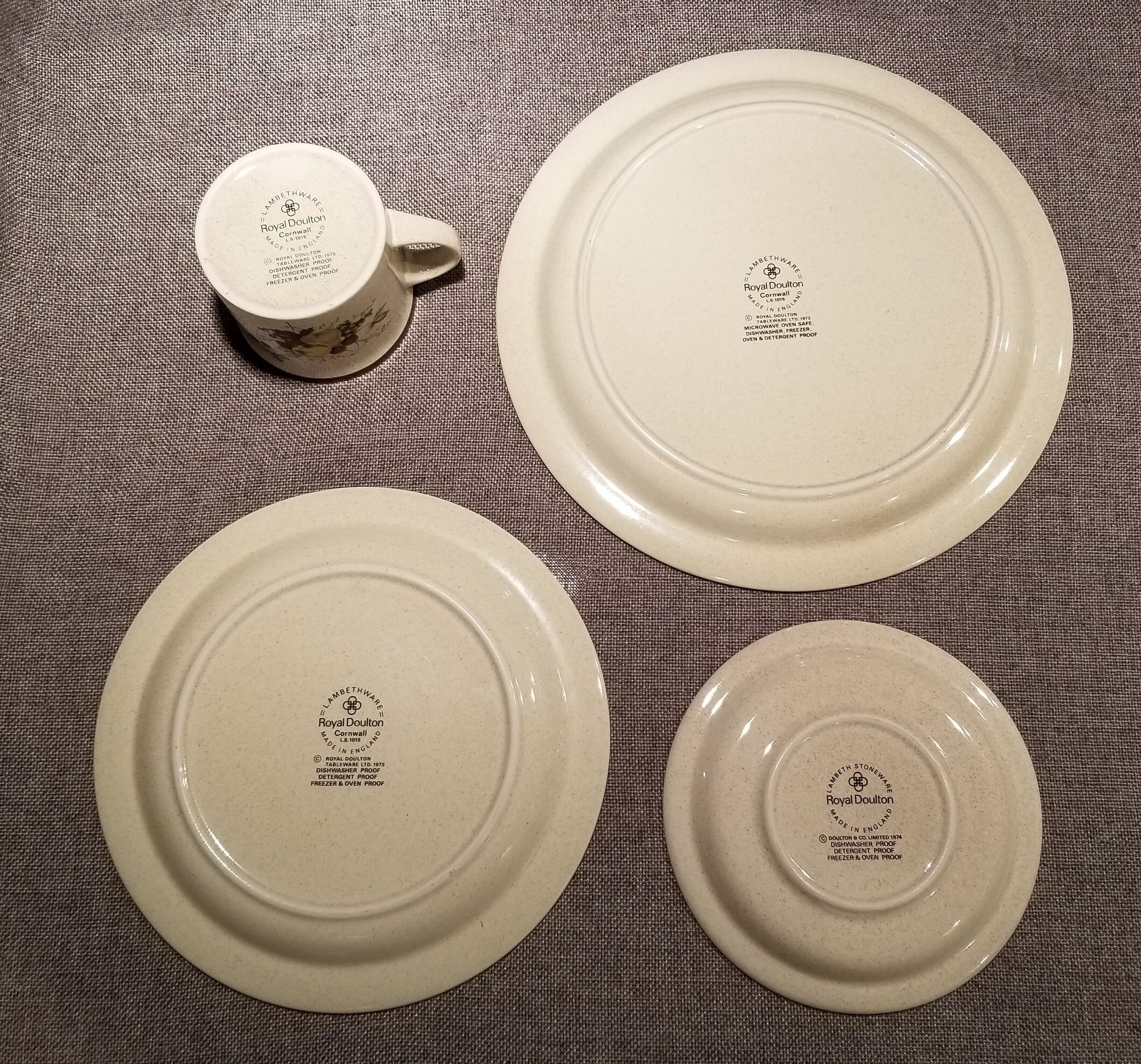 4 Piece Royal Doulton Cornwall Pattern Place Setting - Etsy UK