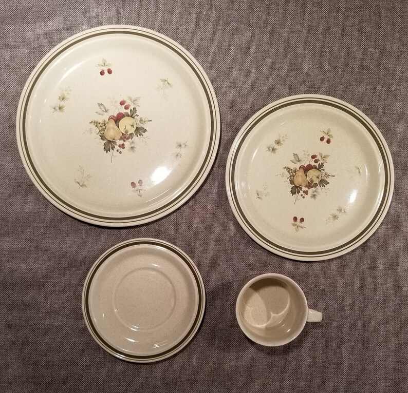 4 Piece Royal Doulton Cornwall Pattern Place Setting - Etsy UK