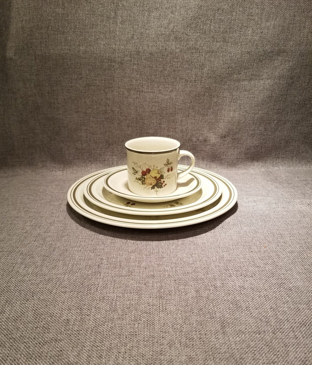 4 Piece Royal Doulton Cornwall Pattern Place Setting - Etsy