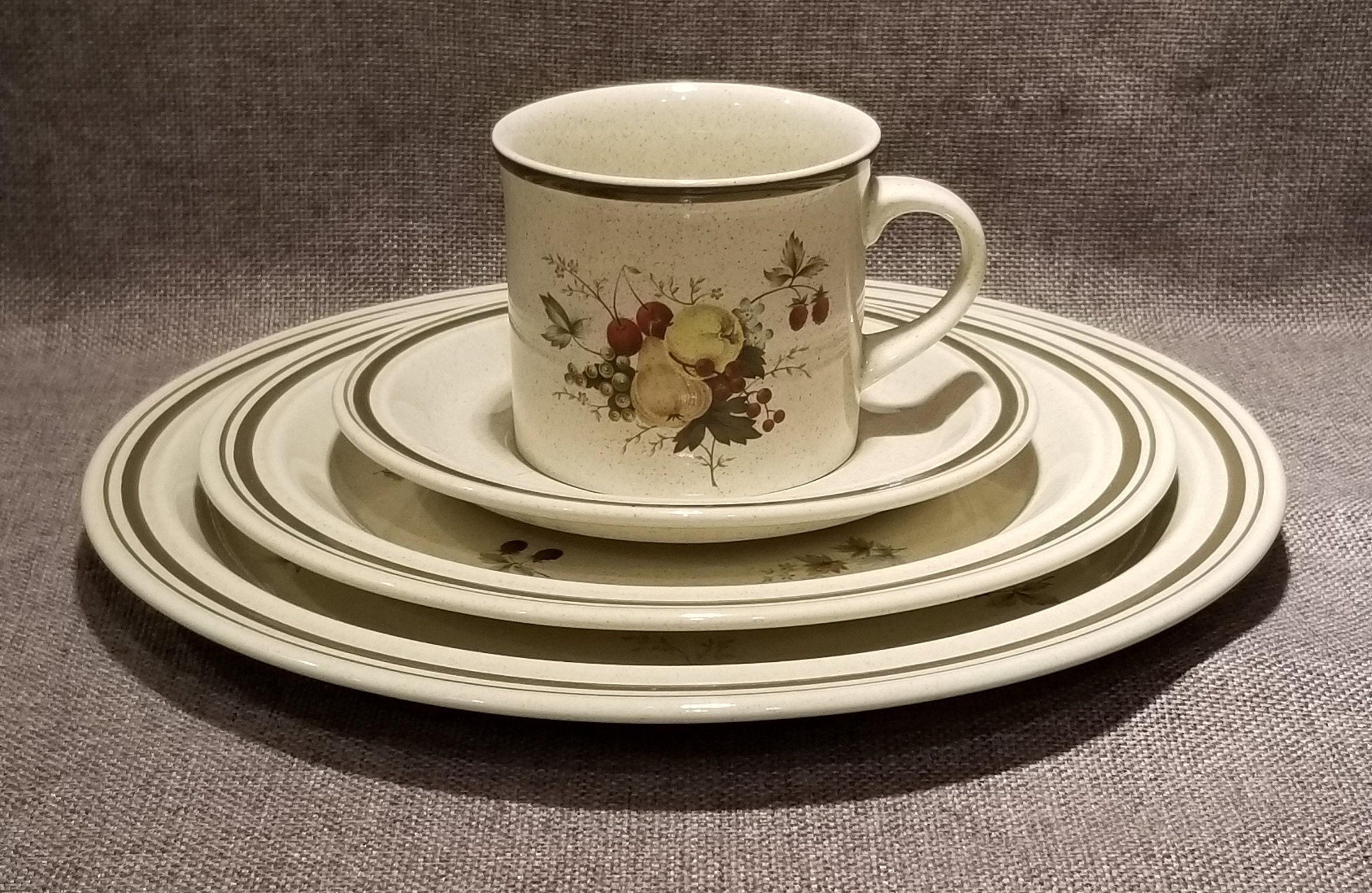 4 Piece Royal Doulton Cornwall Pattern Place Setting | Etsy